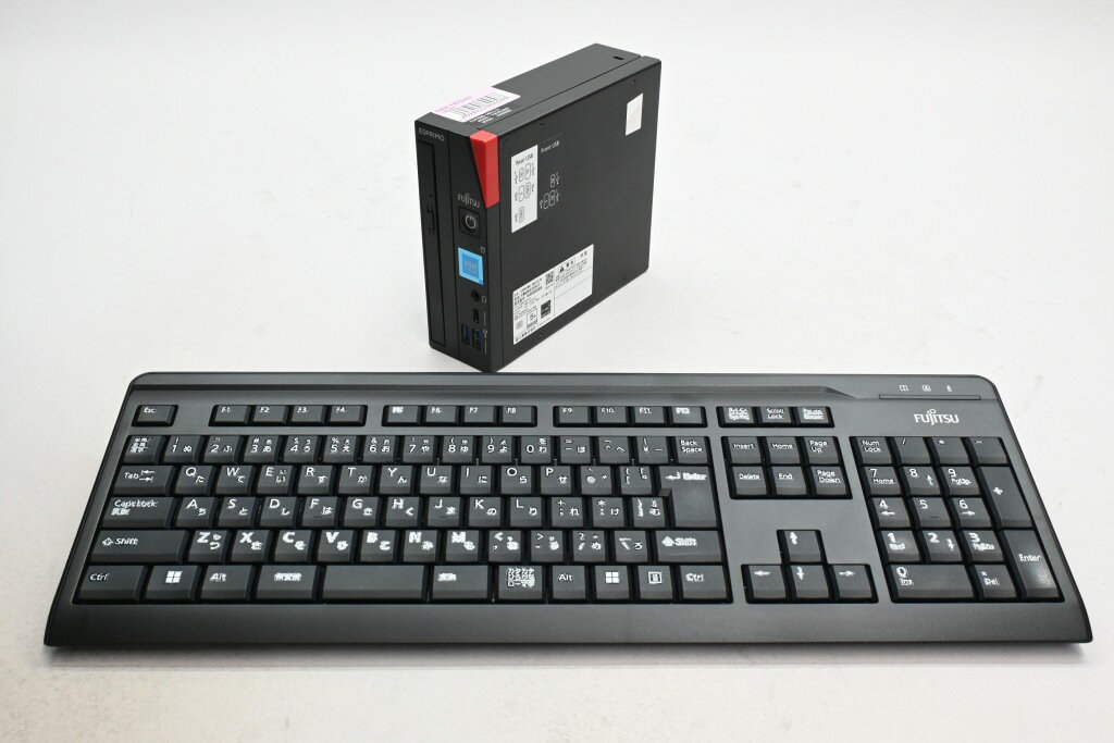 ■商品のご案内 商品名：ESPRIMO G6012/N ウルトラスモールモデル FMVB22007 光学ドライブ搭載モデル 国際エネルギースタープログラム対応 カスタムメイド標準構成 メーカー：FUJITSU 型番：FMVB22007 ■製...