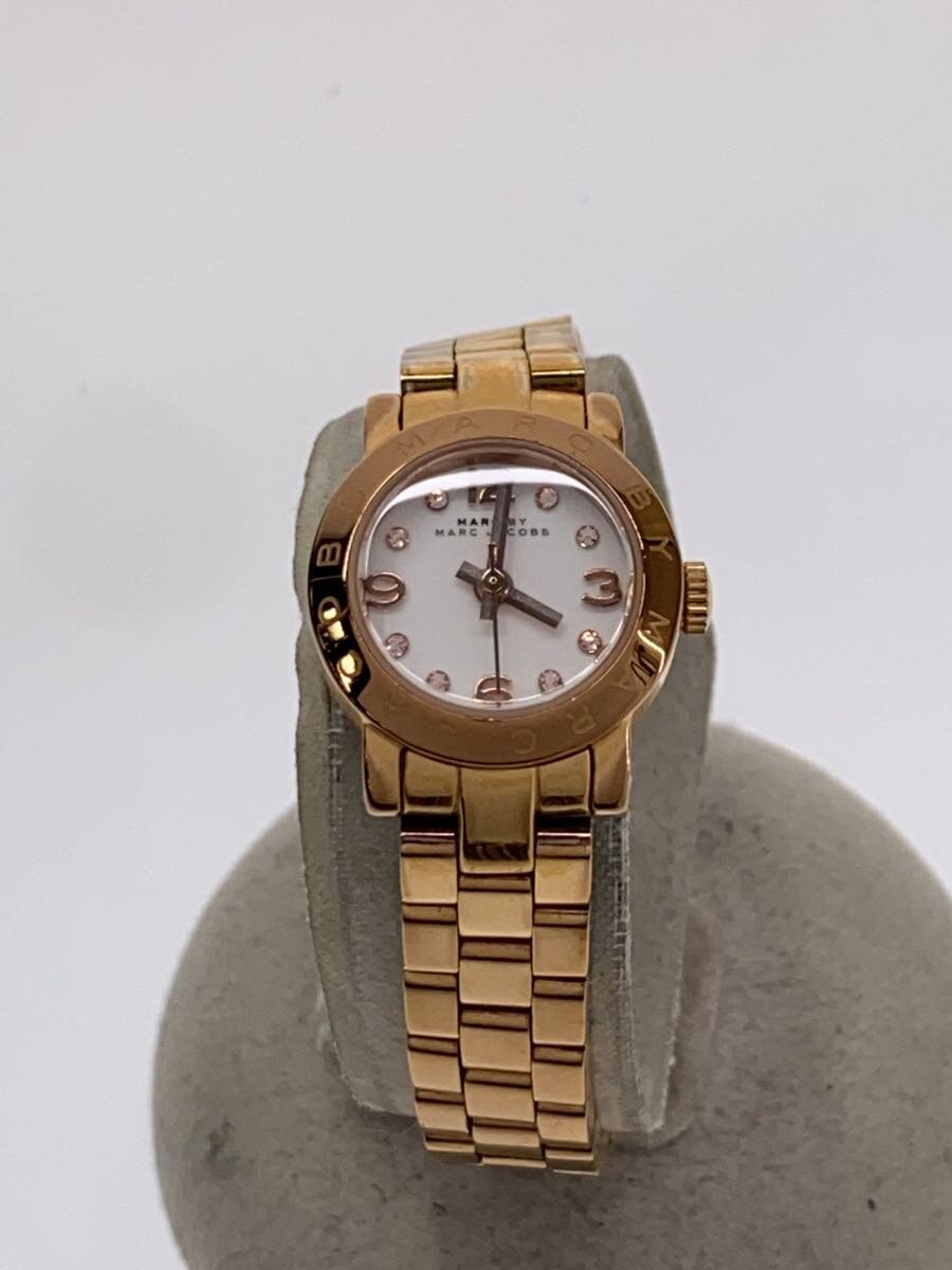 【ブランド】MARC BY MARC JACOBS 【ブランドカナ】マークバイマークジェイコブス 【型番】 【程度】B 【サイズ】 【メインカラー】ゴールド 【素材・生地】その他 【キーワード】　　 2024/08/28 セカンドストリート...