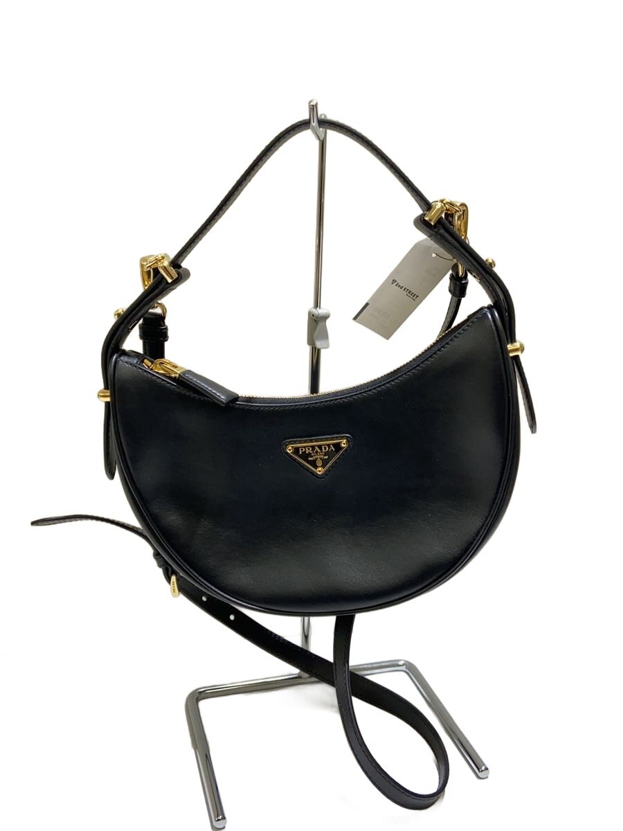 【ブランド】PRADA 【ブランドカナ】プラダ 【型番】 【程度】B 【サイズ】 【メインカラー】ブラック 【素材・生地】レザー 【キーワード】　　 2025/11/08 セカンドストリート大須万松寺通ブランド専門店【4044】【中古】PR...