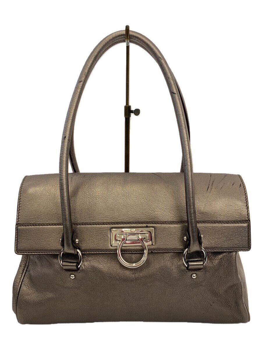 【ブランド】Salvatore Ferragamo 【ブランドカナ】サルヴァトーレフェラガモ 【型番】 【程度】C 【サイズ】 【メインカラー】シルバー 【素材・生地】レザー 【キーワード】　　 2025/07/28 セカンドストリート福岡...