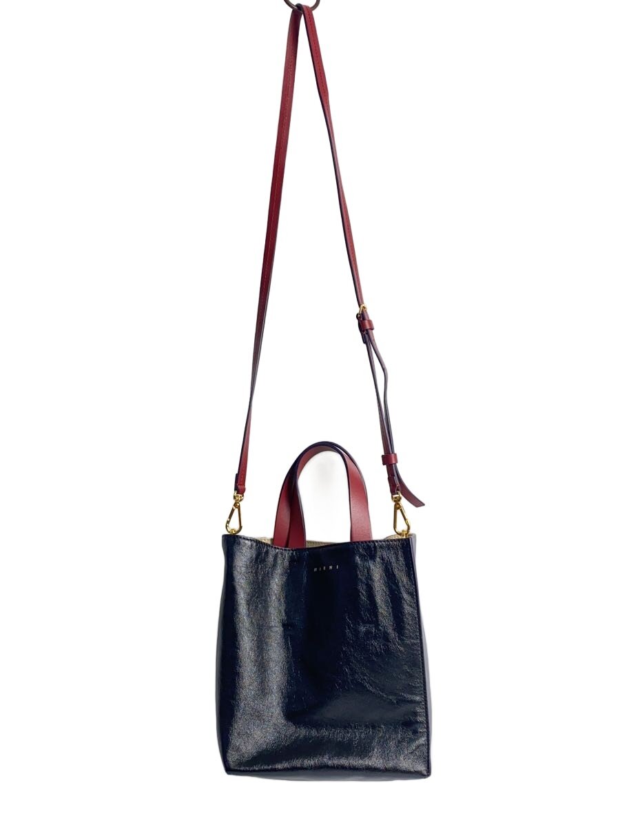 【ブランド】MARNI 【ブランドカナ】［イリョウ／フクショク］マルニ 【型番】 【程度】B 【サイズ】 【メインカラー】ブラック 【素材・生地】レザー 【キーワード】　　 2025/10/18 セカンドストリート半道橋店【2982】【中古...