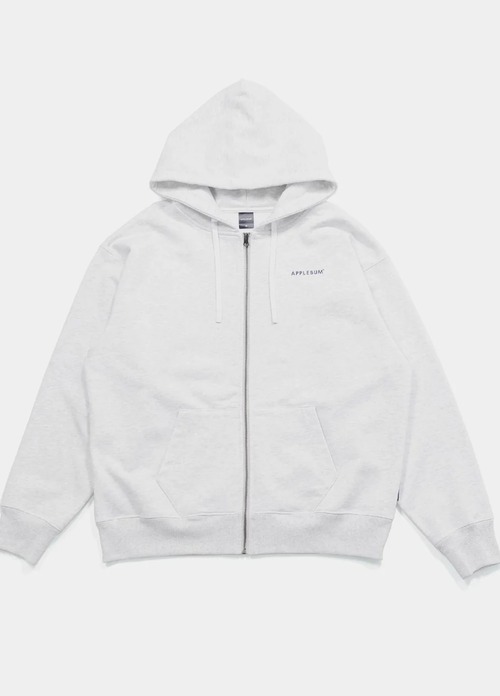 【APPLEBUM】アップルバム LOGO Z/U SWEAT PARKA (ASH) ジップアップパーカー デザインにこだわり、機能性とスタイルを両立 【 主役にも脇役にもなれるシンプルな一枚】胸元のロゴは立体感のあるシリコンパーツを採用...