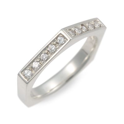 【 Infinity Line 】Infinity【＝無限・無数・永久・永遠＝∞→6角形】=ヘキサゴン 幾何学的なエッジーかつシャープなラインが力強さと美しさを演出。ポリゴンシリーズの表情の違うリングと重ねづけをお楽しみください。 Dign...