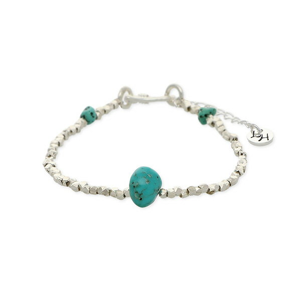 大ぶりなターコイズを大胆にあしらったブレスレット。シルバーと鮮やかなターコイズが、光を浴びることにより手元をさらに美しく演出します。メンズアイテムとペアでの着用もおすすめです。LAST HEAVEN ラストヘブンブランドLAST HEAVE...