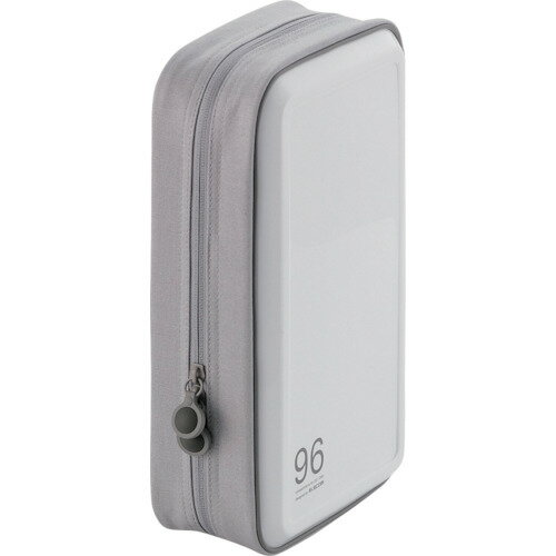 特長 ●96枚のCD／DVDをスタイリッシュに収納できるCD／DVDファスナーケースです。 ●縦置きでも横置きでも自立し、本棚や机周りに収納しやすいスクエアデザインです。 ●ケースが180度開きCD/DVDが取り出しやすい、フルオープンタイ...