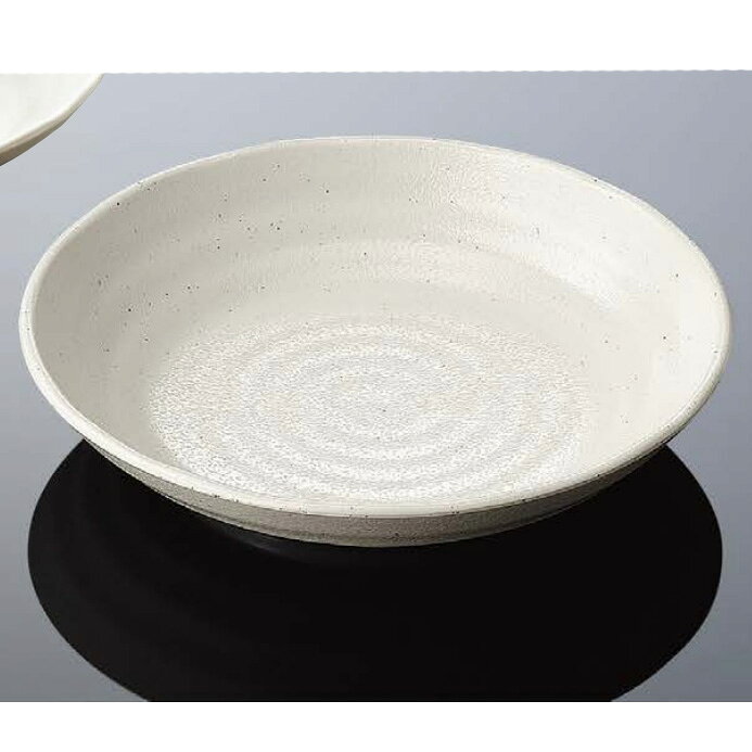 ●たくみ庵 ●匠の技が生み出した大胆で繊細な石物の風合い。 ●手捏ね風の造形、こだわりの表面加工など、まさに匠の技が生んだ" たくみ庵 "。粉引、黒のシンプルな色彩、肉厚のどっしりした質感質感が、良質の和食器の風情を醸し出します。和 ・洋・...