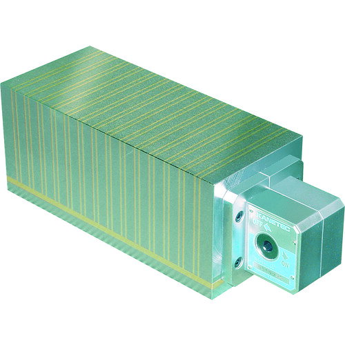 特長 ●吸着面は出荷時の表面から深さ10mmまで切除加工が可能です。 ●ワークを溝等にはめ込むことにより、大きな加工圧にも対応できます。また吸着力の得がたい超硬材の保持も工夫によって可能になり、その研削などに応用できます。 ●3面吸着(磁力...