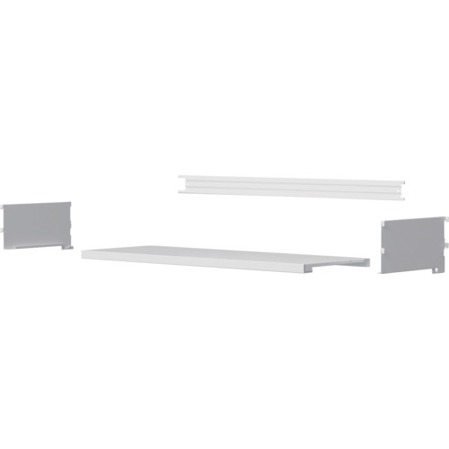 特長 ●RKU専用の傾斜スライド棚です。 ●揺れによる収容物の落下を軽減します。 用途 ●書架RKUの棚板段数追加用。 ●収納物の落下予防に。 仕様 ●間口(mm)：860 ●奥行(mm)：310 ●高さ(mm)：25 ●有効間口(mm)：...