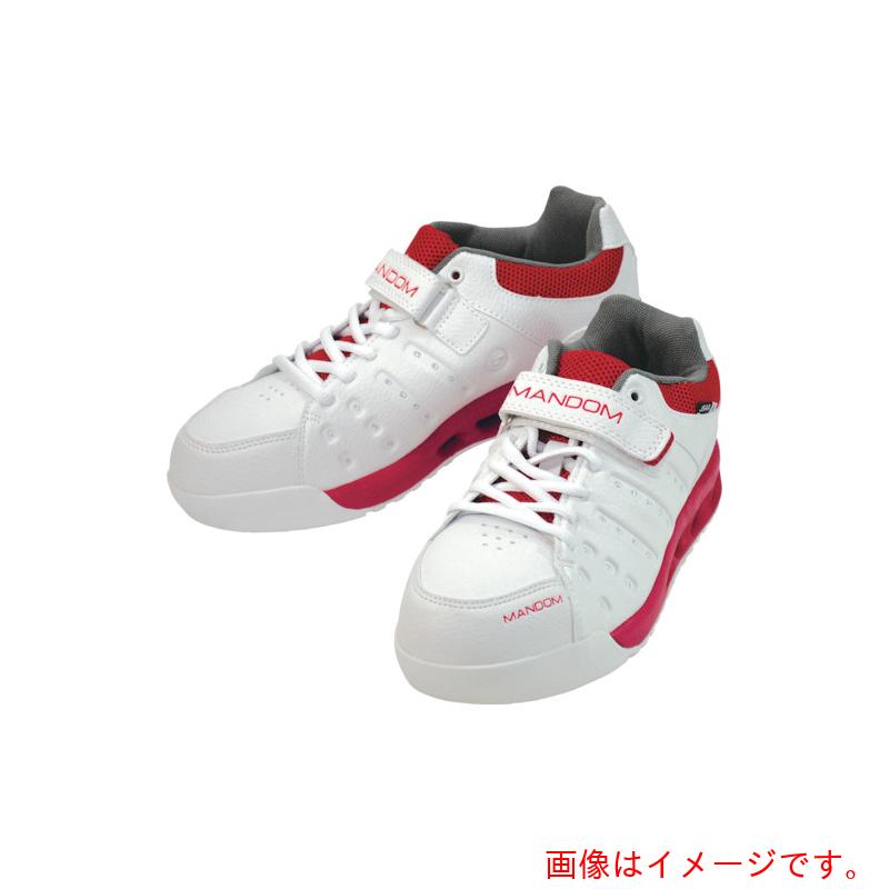 特長 ●つま先への衝撃や圧迫からつま先部を保護する鋼製先芯入りです。 ●アッパーとソール両方から空気を通すことで、爽やかさを維持します。 ●運転しやすいヒール形状で、長距離の運転にも適しています。 ●油の付着した床面でも変質しにくく、安心し...