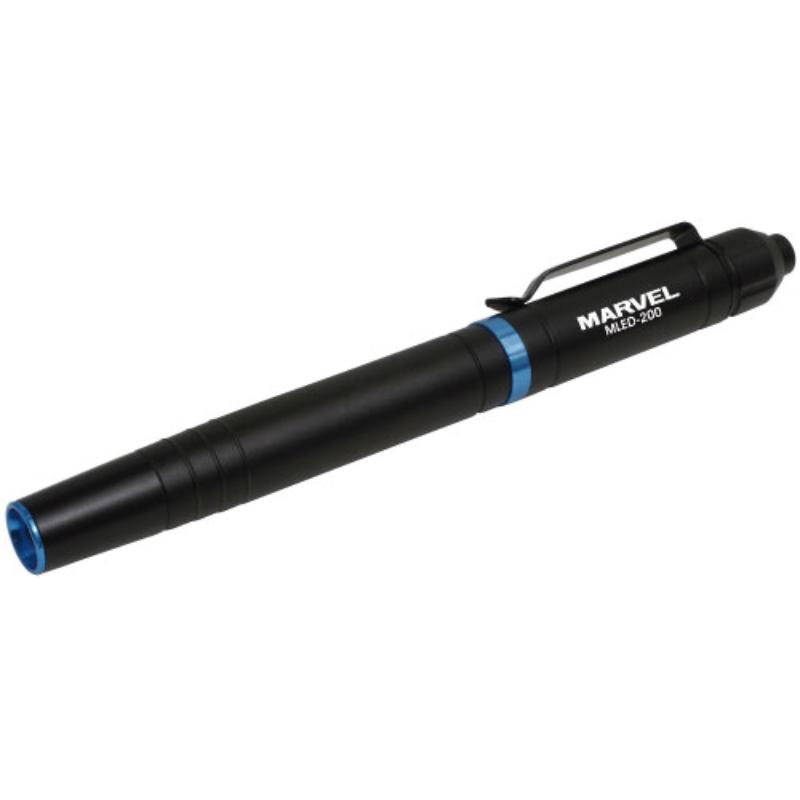 ●携帯に便利！スリムなLEDペンライト。 ●最大明るさ200ルーメン。 ●単4形アルカリ電池（別売）×2本:eneloop、eneloop pro、EVOLTA使用可能。 ●連続点灯時間:6時間。 ●最大照射距離:約60m。 ●携帯に便利な...