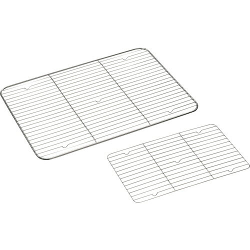 特長 ●ケーキバット専用網です。 仕様 ●サイズ(呼称)：9吋 ●外形寸法(mm)幅：132 ●外形寸法(mm)奥行：195 ●ピッチ：12mm 材質 ●18-8ステンレス 質量・質量単位 ●90.0g 【メーカー名】（株）エムテートリマツ...