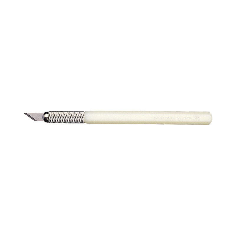 ●大きめサイズのDL刃（幅 6mm、刃先35°）が装着された大型デザインナイフ。 ●軸が握りやすい六角タイプ。 ●耐薬品性に優れた樹脂ホルダー。 ●切り絵や消しゴムはんこに最適。 ●刃先35°刃5枚入。 ●カラー： 乳白 ●適合替刃： BD...