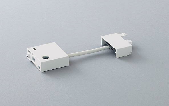 ●ケーブル長さ10cm ●0.1m、逆入線用・広面取付専用 ●広面取付専用 ※中継ケーブル同士の連結不可 ※狭面取付器具への接続不可 【メーカー名】パナソニック（株） 【メーカー品番】LGK12041