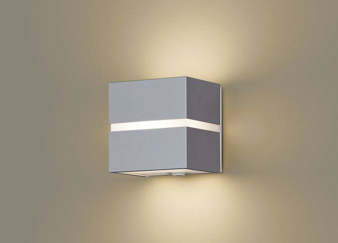 ●器具光束： 265 lm ●電圧： 100 V ●消費電力： 7.1 W ●消費効率： 37.3 lm/W ●デザイン分類： Stylish Modern ●アクリルカバー： 乳白 ●プラスチック枠： シルバーメタリック ●プラスチック本...
