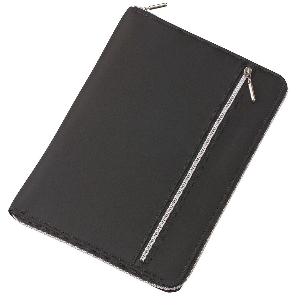 ●カード用ポケット4つ、フリーポケット2つ ●ドット方眼罫ノート1冊付 ●ノートを2冊セットできる ●表紙に大型ファスナーポケット ●カラー： ブラック ●本体サイズ： W195×H270×D22mm ●本体重量： 401g ●素材： 表地...