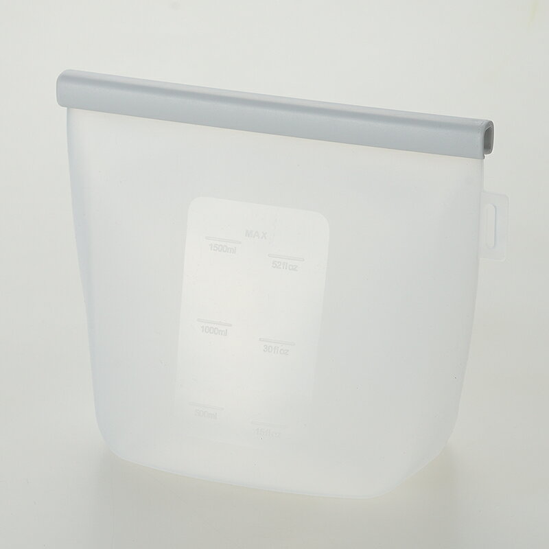 ●くり返し使える シリコン保存バッグ ●何度も洗えてくり返し使える！ ●冷・耐熱性に優れ、解凍や湯煎、電子レンジで調理も可能！ ●食品の冷蔵・冷凍保存に最適！ ●スライドバー付きでしっかり密閉！ ●使用しないときは折りたたんでコンパクト！ ...