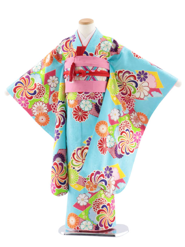 ■七五三レンタル一覧はこちらからどうぞ※商品の色については画面を表示するモニターによって実際と多少異なる場合がございます。ご了承下さいませ。 商品詳細 小紋柄ですが、上前と柄を合わせた可愛らしい正絹の七五三です。 菱取りにねじり菊の柄がとて...