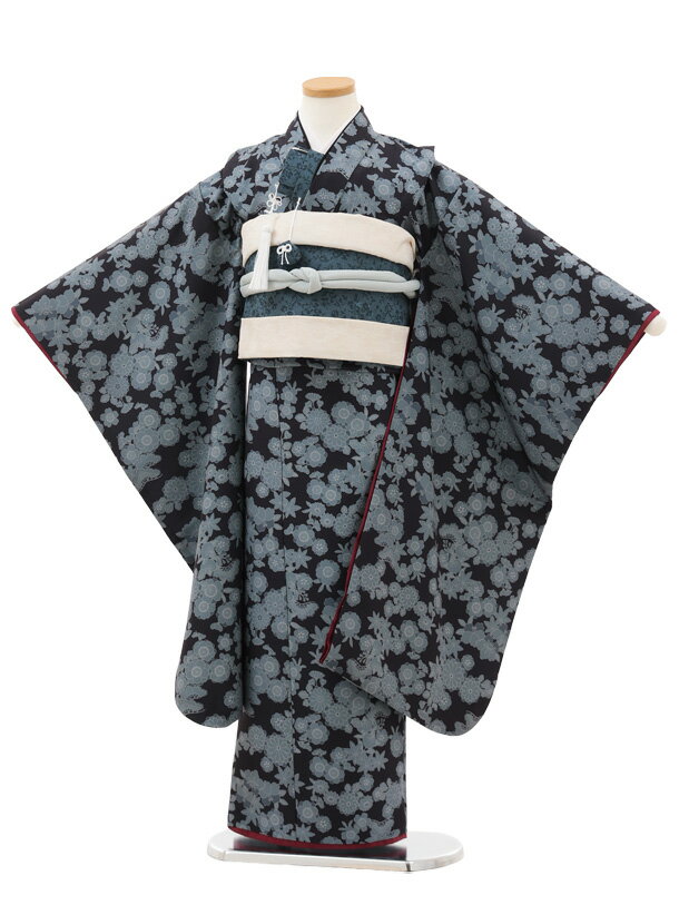 ■七五三レンタル一覧はこちらからどうぞ※商品の色については画面を表示するモニターによって実際と多少異なる場合がございます。ご了承下さいませ。 商品詳細 ［七五三レンタル］ ■素材:化繊 ■身丈:132cm 肩裄:54cm 袖丈:76cm ※...