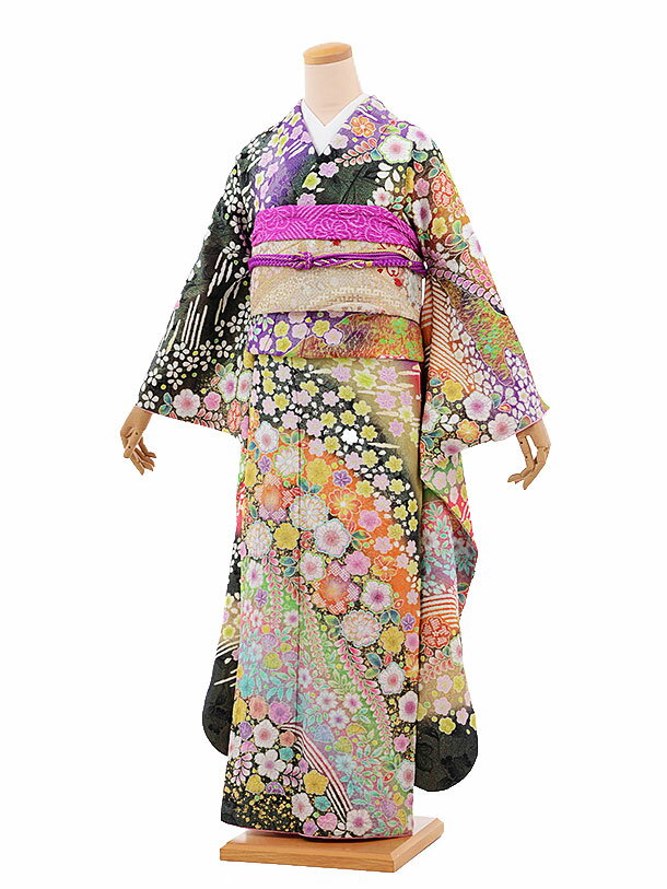 結婚式、卒業式など（2月〜12月）にご利用OKです。 ■17点フルセット振袖レンタル（2月〜12月）一覧は こちらからどうぞ ■成人式振袖レンタル（1月）ご利用の場合はこちらからどうぞ【振袖1000 黒地 緑ラメ 辻が花】 結婚式、卒業式(...