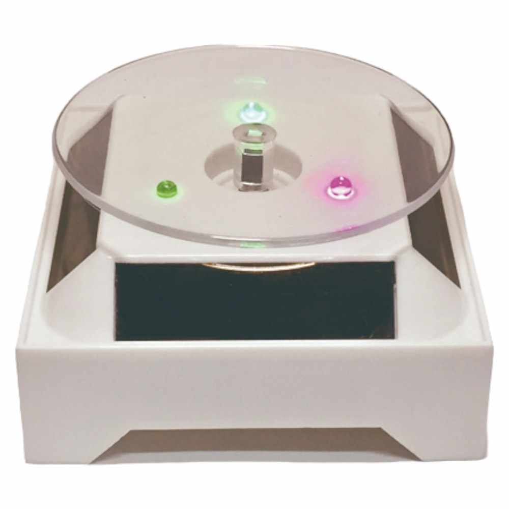 室内の照明だけで回り続けます。ちょっとした置物・アクセサリーなどのディスプレイにぴったり。回転方向は右回り、左回りどちらも可能。テーブルを押さえると方向が反転します。6色に変化するLEDライト付き！※LED使用時は単三電池が必要となります。...