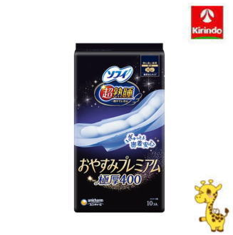 ソフィ超熟睡おやすみプレミアムは、極厚クッションが体にぎゅっと密着して、スキマモレを防ぐから一晩中モレ安心でぐっすり熟睡。 ワンランク上のおやすみへ。 極厚クッションが体とナプキンの間にスキマを作らず、ぎゅっと密着！伝いモレを防ぎます！ ソ...
