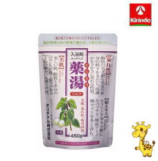 省資源・ゴミ減量化に配慮した薬湯のエコパックが新登場！ 荒れ性・しっしん・疲労でお悩みの方に。 お肌をしっとり滑らかに！(医薬部外品) 温浴効果を高め新陳代謝を促し、お肌を滑らかにします。 配合成分が浴後の乾燥を防ぎ、お肌をしっとり保ちます...