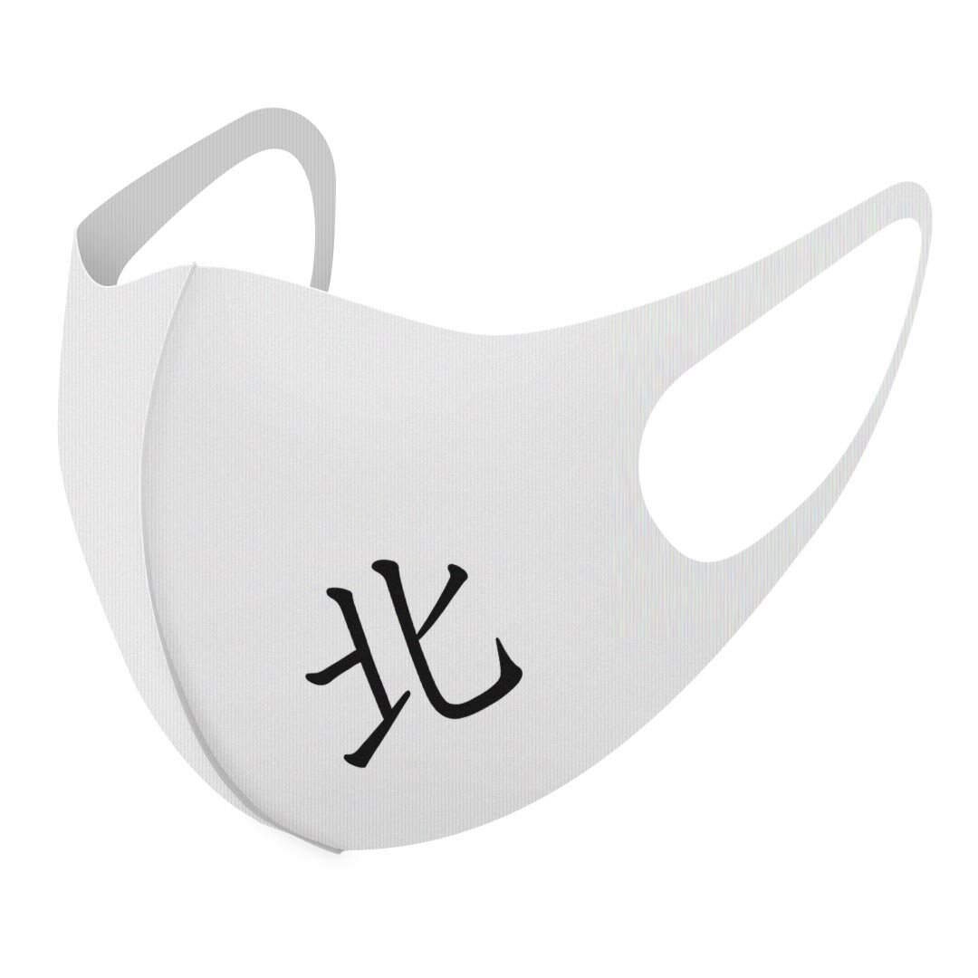 商品特徴・洗って繰り返し使える デザインマスク 2枚セット・素材：ポリエステル　サラサラとした肌触りで通気性がよく、呼吸も苦しくなりにくい・3D立体構造で伸縮性もあるので、顔にしっかりフィットして耳が痛くなりにくい・専用の高精細転写プリンタ...