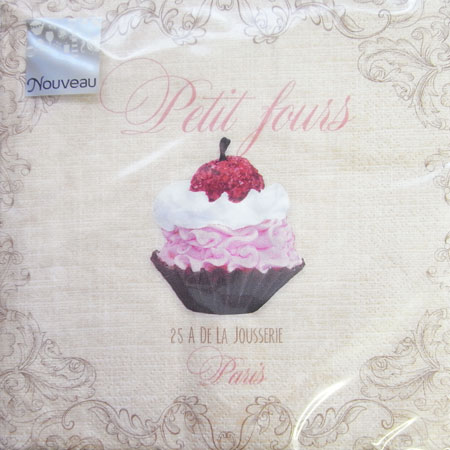 ■生産：ヨーロッパ製　 ■素材：パルプ　 ■ランチサイズ：33x33cm ■枚数：10枚入り柄によって生産国が異なりますが、EU圏内で生産。オーストリアを拠点とした、nouveauのペーパーナプキンです。デコパージュやラッピングにどうぞ♪