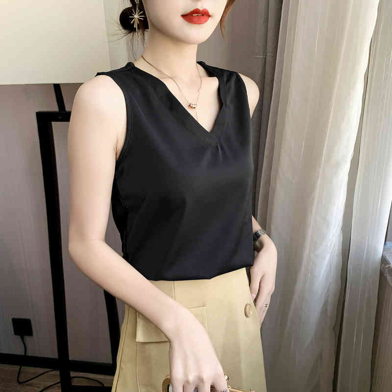 サイズ S M L XL サイズについての説明 【サイズ】 【S】 着丈57cm バスト86cm【M】 着丈58cm バスト90cm【L】 着丈58cm バスト94cm【XL】 着丈59cm バスト98cm※上記サイズは平置き実寸になります...