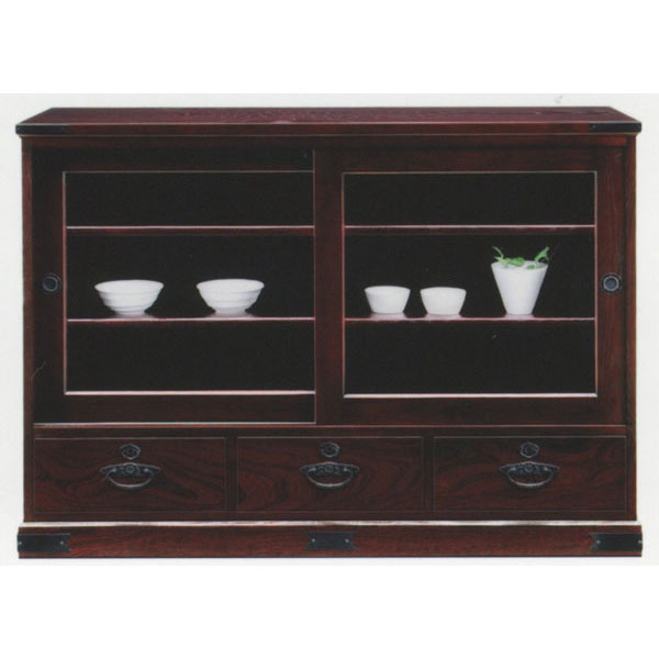 ☆送料無料 開梱設置☆ 【榎津民芸】の幅120cmサイドボード 材質　：表面材　天然木国内産ケヤキツキ板　 サイズ：幅120cm×奥行42cm×高さ87cm ■塗装はウレタン塗装 ■国産、本ケヤキ突き板使用（天板、側面、前板) ■引き出しは...