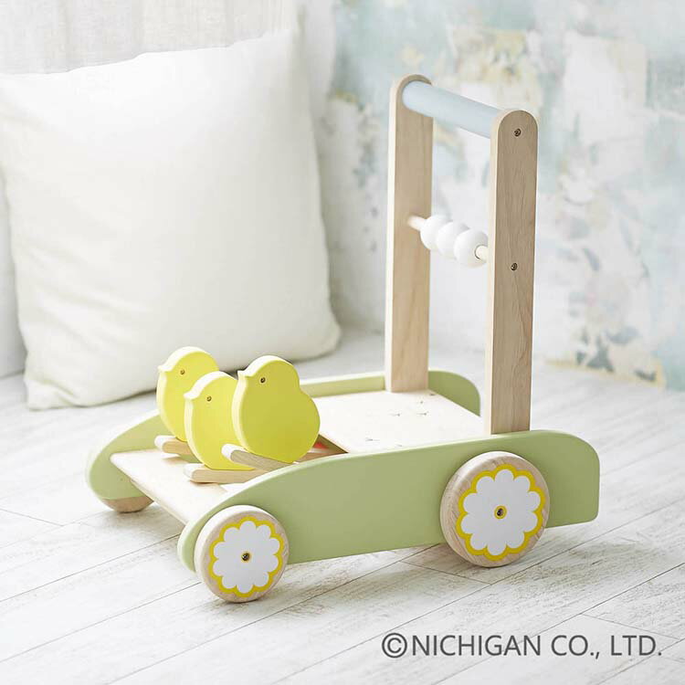 ヒヨコと優しいカラーリングがかわいい手押し車。●セット内容本体×1、持ち手×1、付属ネジ×4●商品サイズ（cm）幅約29×奥行約40×高さ約40●商品重量約3kg●材質天然木●対象年齢1歳〜（検索用：木のおもちゃ 知育玩具 木製玩具 ギフト...