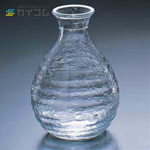 商品コード : 71100320規格 : 最大径7.7×高さ11cm入数 : 6&ensp;商品の特徴冷酒も熱燗にも使える汎用性徳利サイズ最大径7.7×高さ11cm容量約195ml材質電子レンジ用ガラス（耐熱温度差80℃）原産国その他備考