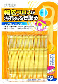 日用品(\)オーラルケア(\)歯石・歯垢対策幅広フロス 30本入幅広状に並べた糸で汚れをふき取るフロス(デンタルフロス)です。幅広フロスが歯にしっかりフィットして、虫歯や歯周病の原因となる歯と歯の間の歯垢や食べカスをふき取るように取り除きま...