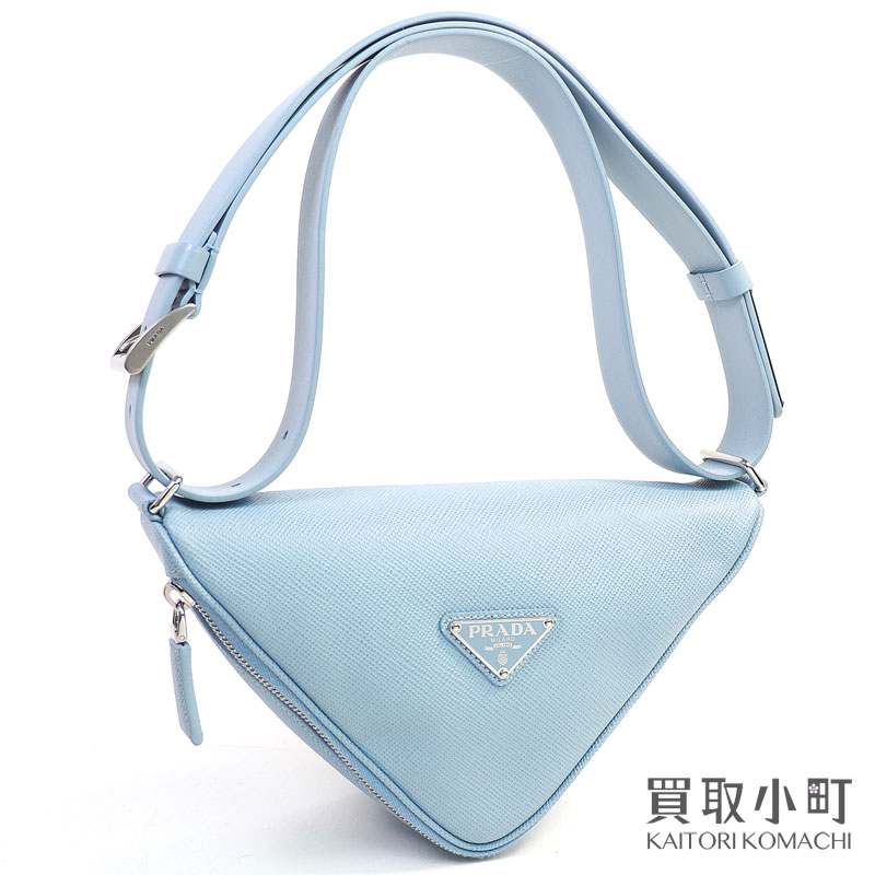 商品名Product name サフィアーノトライアングル ロゴ ショルダーバッグ Triangle Logo Leather Shoulder Bag 型番Model number 2VL039 カラーColor CELESTE（ライトブ...