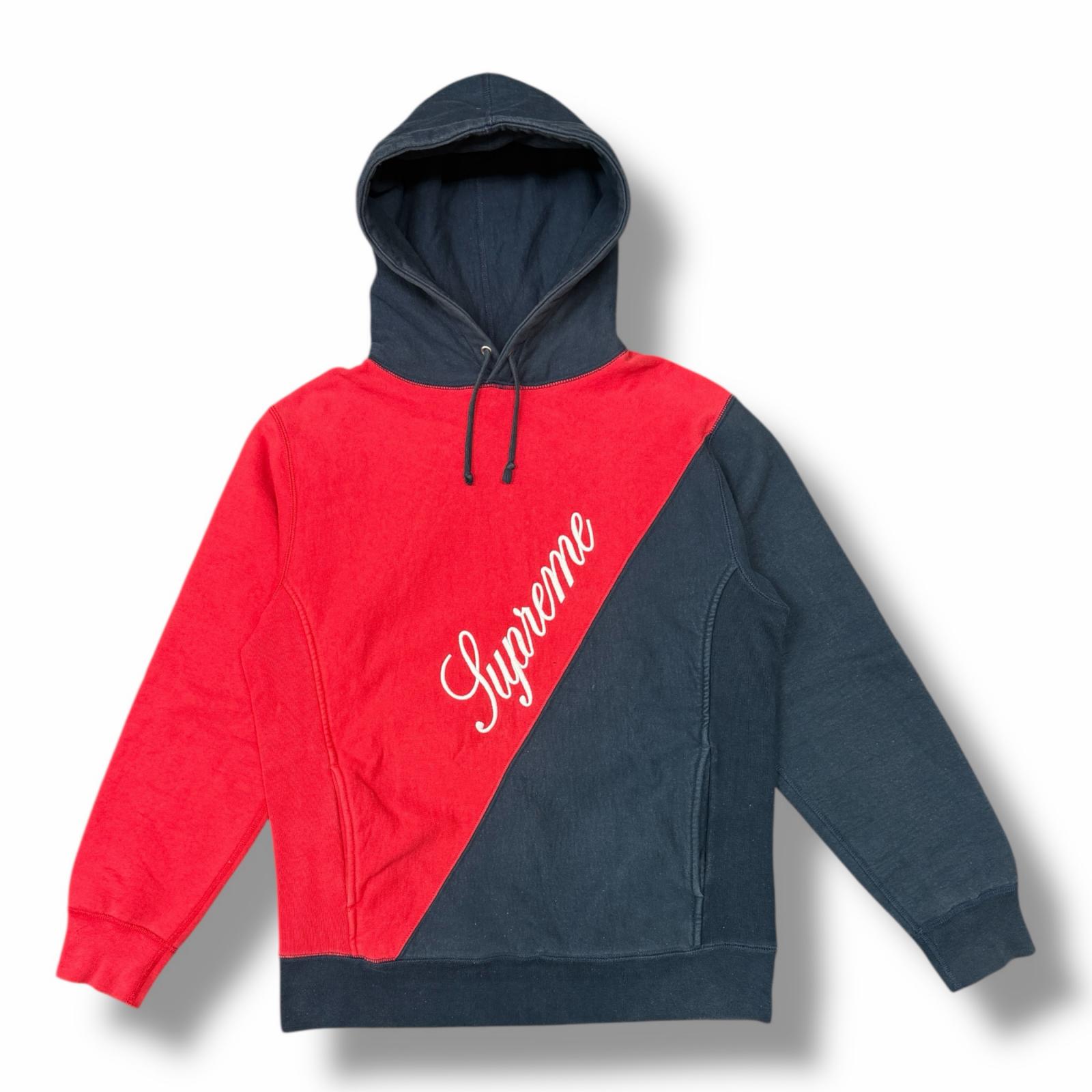 ブランド Supreme・シュプリーム 商品名 2012AW Split Pullover 特徴 バイカラー フロント刺繍 サイドポケット 裏起毛 カラー レッド x ネイビー 表記サイズ L 実寸 肩幅：約49cm、着丈：約70cm、身幅...