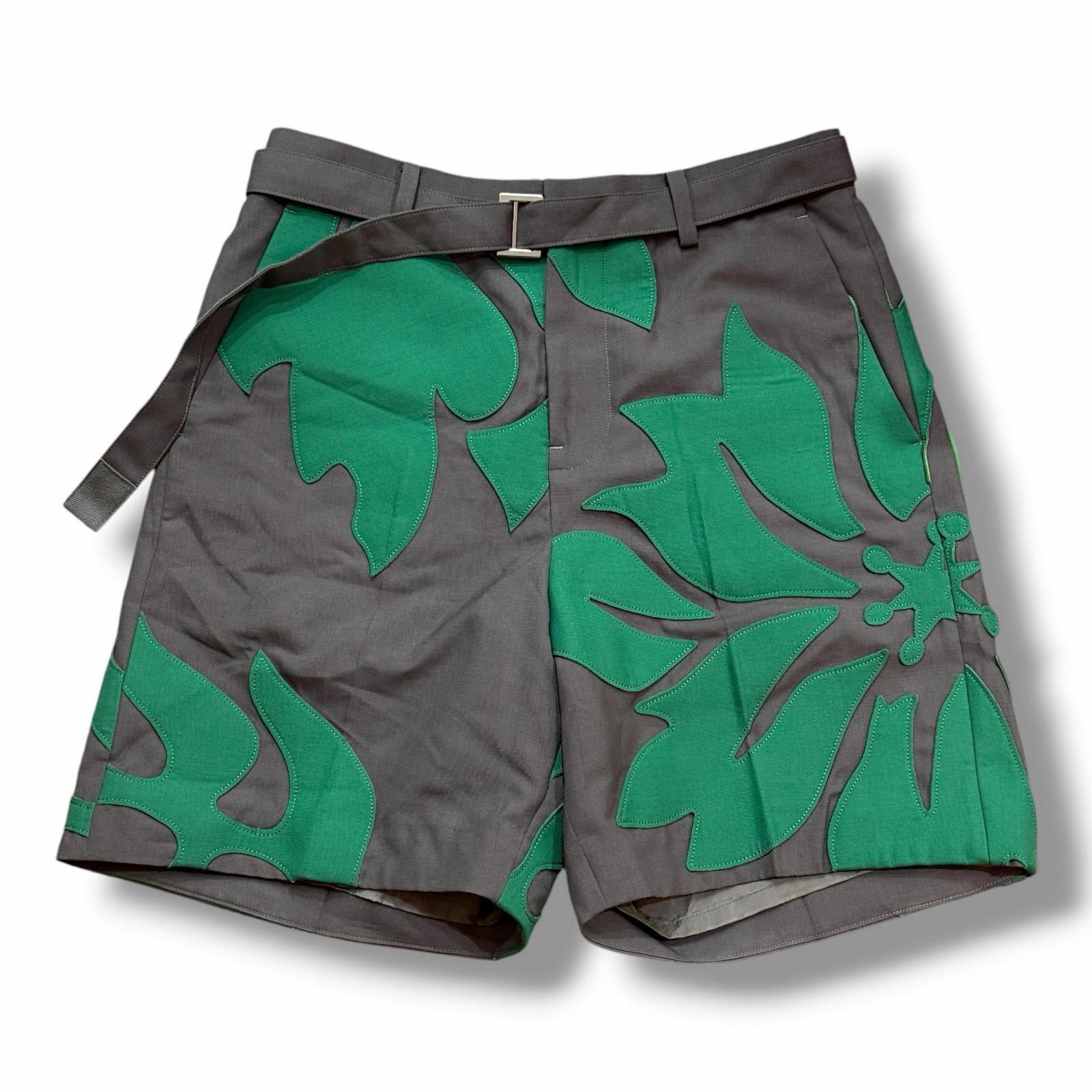 ブランド sacai・サカイ 商品名 2024SS Floral Embroidered Patch Suiting Shorts 型番 24-03281M 特徴 フラワーパッチが特徴的 ジップフライ ベルト付き カラー グレー 表記サイズ...