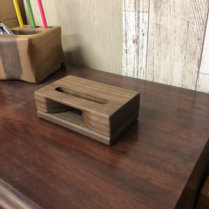 商品情報 材料/サイズ ウォールナット120×70×37スマホスタンド スマートフォンスタンド スピーカー ウォールナット材 スマホスタンド スマートフォンスタンド スピーカー ウォールナット材 スマホスタンド スマートフォンスタンド スピ...