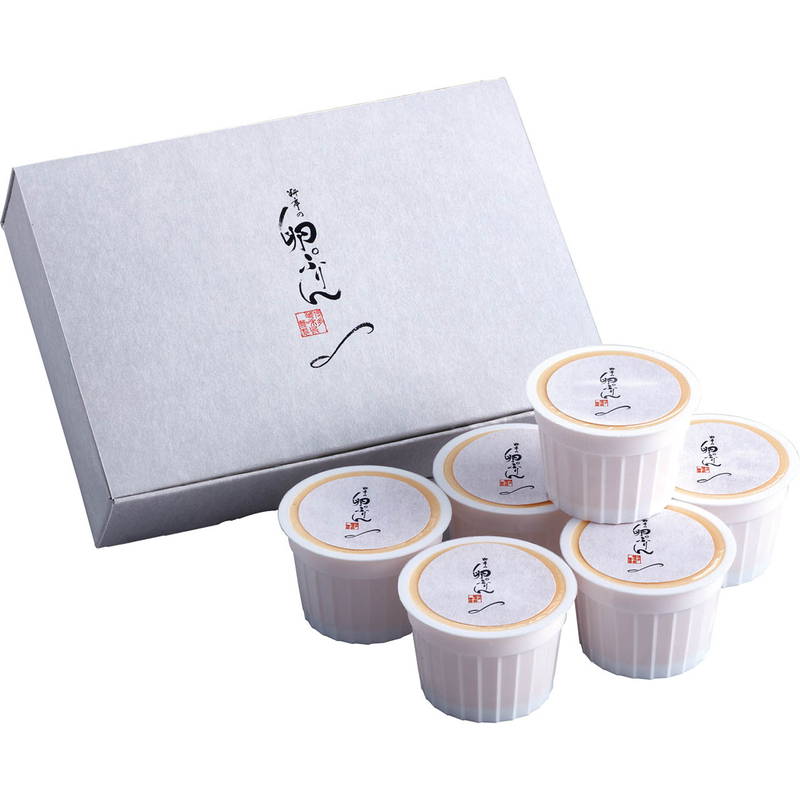 ■商品説明 水たき料亭　博多華味鳥でも人気の卵ぷりんは、「華味卵」を使用しております。 「華味卵」は甘みと強いコクが特徴の卵です。 濃厚で上品な甘さの卵ぷりん、黒蜜をかけてお召しあがりください。 ■商品詳細 製造生産地：福岡 内容：料亭の卵...