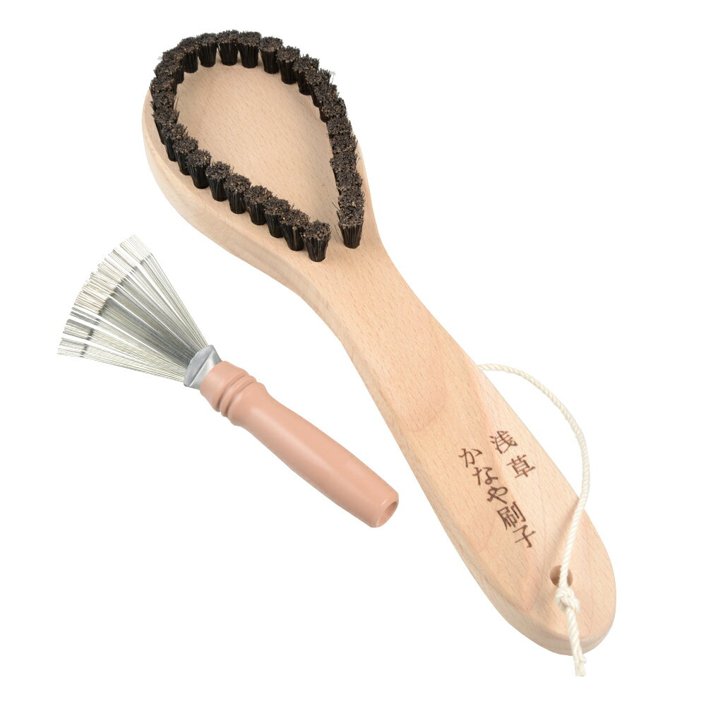 商品情報サイズ/寸法ブラシ全長:215mmx幅:58mmx高さ:26mmブラシクリーナー全長:103mmx柄部:13Φ素材/材質ブラシ毛材質:豚毛　柄材質:豚毛ブラシクリーナーハンドル:ABS樹脂　熊手:単線(針金)商品説明毛玉取りブラシブ...