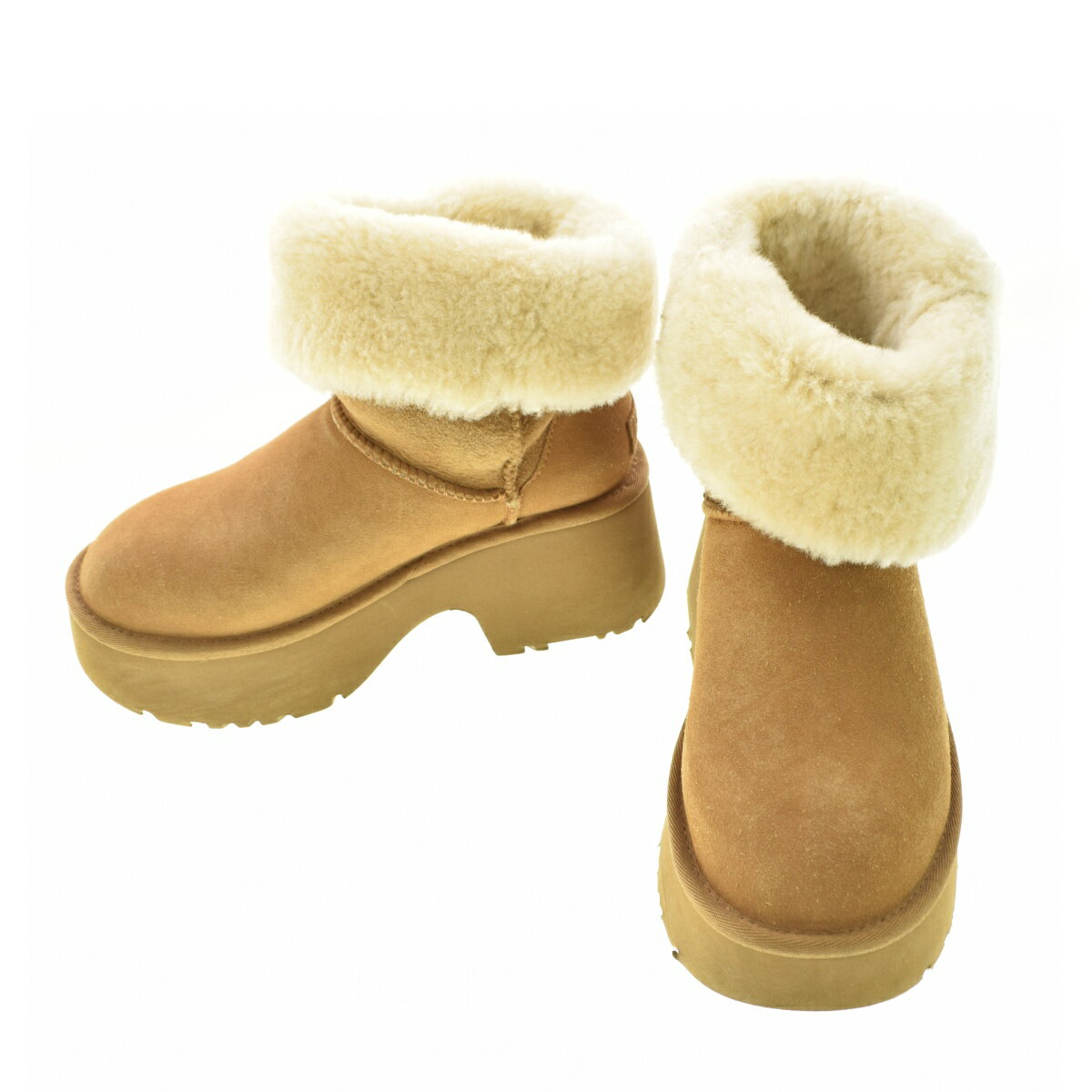 #UGG#X9#Xa#Xb#Xc#Xd#Y18#Y19#Y1a#Y1b#Y1c#H6#H7#H8#L1b#L1c#L1d#L1e#L1f#UGG#ベージュ系#厚底#サイズ約24cm#表記サイズ：24#コンディションC##レディース#シューズ...