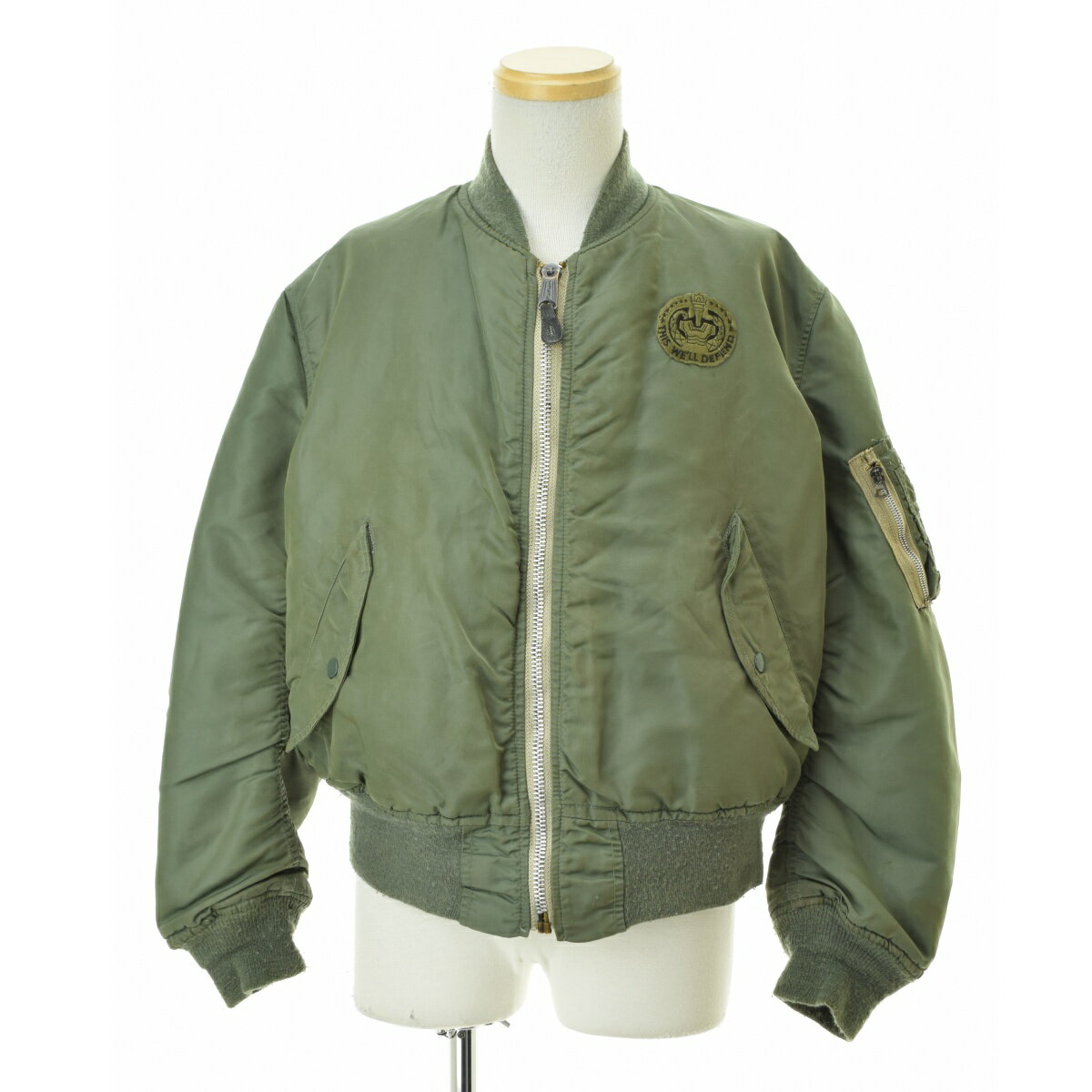 #ALPHAINDUSTRIES#X3a#X3b#X3c#X3d#X3e#Y38#Y39#Y3a#Y3b#Y3c#S2e#S2f#S30#S31#S32#ALPHA INDUSTRIES#オリーブ（カーキ）系#表記サイズ：M#コンディション...