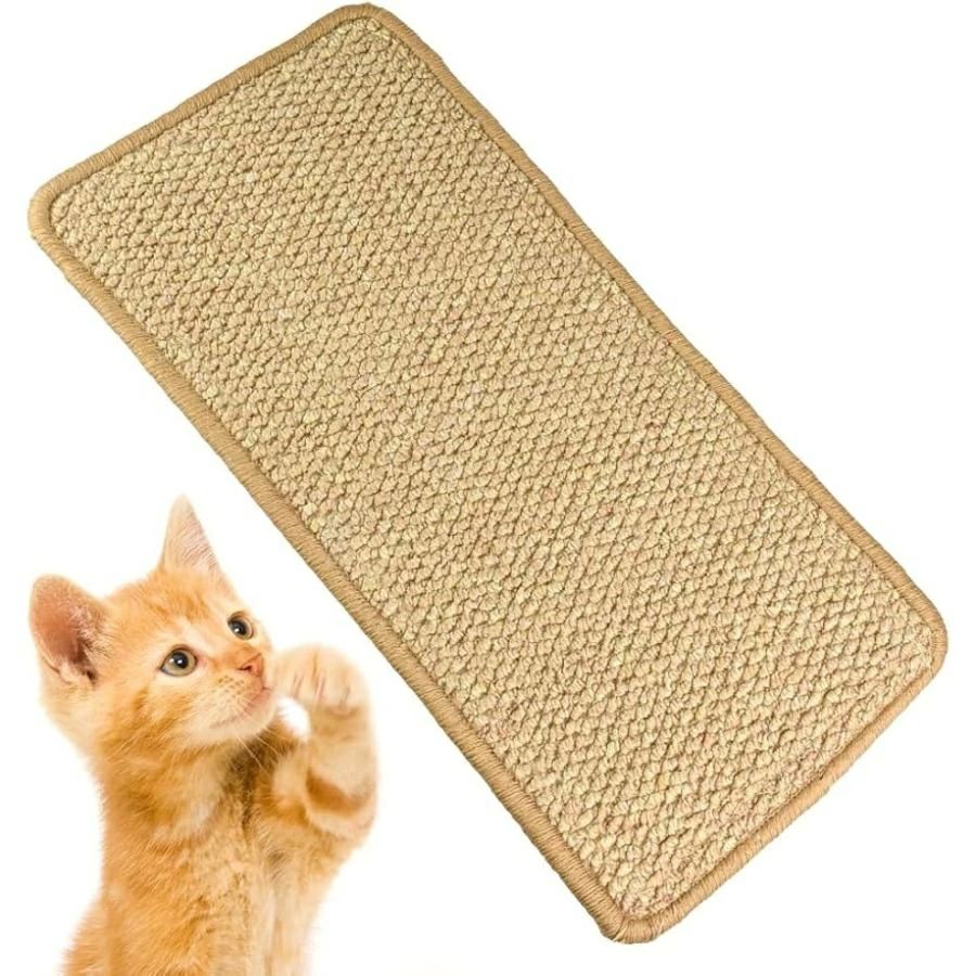 商品情報 サイズ 展開サイズ：約25cmx50cm 家具に貼るだけの簡単設置。 猫ちゃんの爪とぎから大事な家具を守る爪とぎマットです。 粘着テープ式により工具が必要ないため、簡単に取り付けられます。 曲げられるマットは、平面だけでなく机の脚...