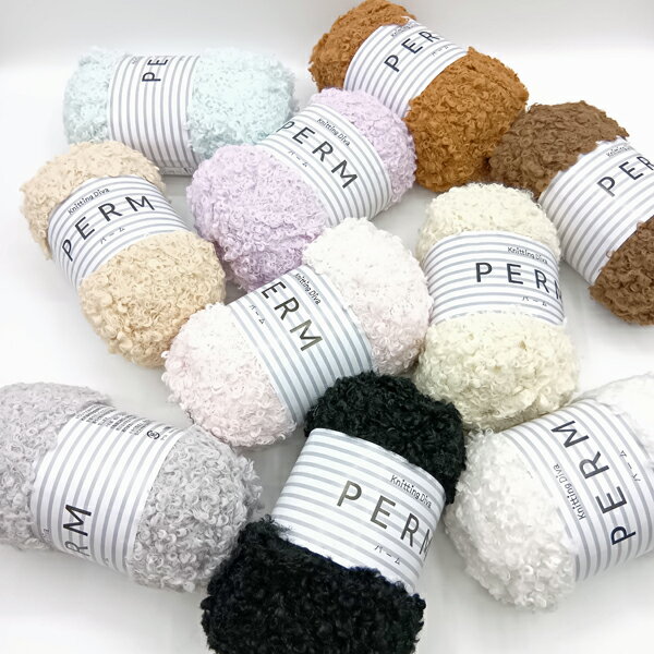 100gの大玉 もこもこ柔らかいブークレ毛糸です。 [素材]ポリエステル100％ [重量]100g約45m [編み針]棒針ジャンボ7mm～8mm [生産国]中国 メーカー希望小売価格はメーカーカタログに基づいて掲載しています。