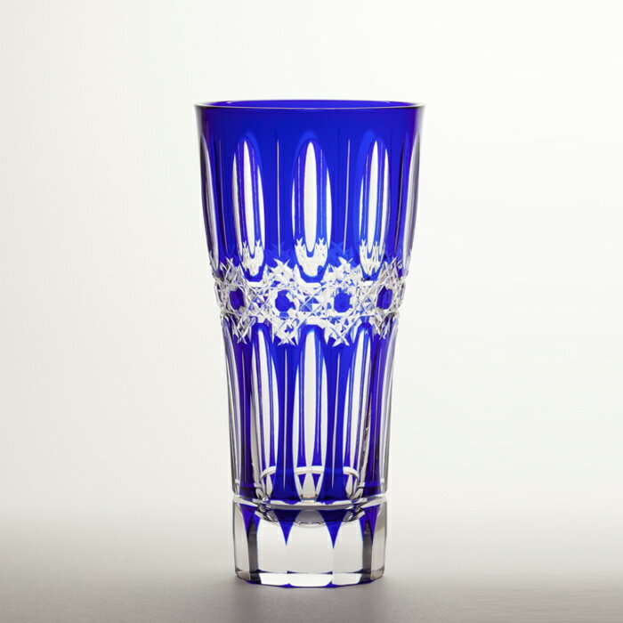 260mL 直径71mm 高さ146mm 木箱入り【送料無料対応エリア】販売価格は北海道から九州までの送料込み価格となります。沖縄、離島宛ての発送は+2200円（税込）となります。【取り扱い上のご注意】・硝子は割れやすいものです。傷がつきま...