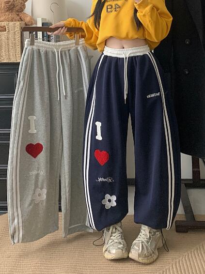 サイズ【S】着丈約98cm ウエスト約60cm　ヒップ約136cm 【M】着丈約100cm ウエスト約64cm　ヒップ約140cm 【L】着丈約102cm ウエスト約68cm　ヒップ約144cm 生産国：中国素材：コットン　ポリエステル