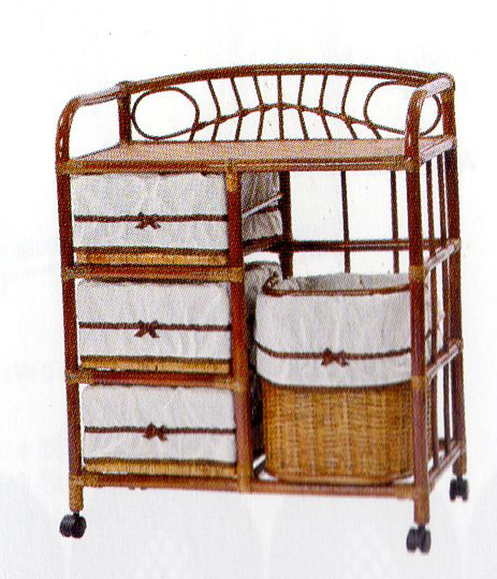 ■サイズ幅700奥行360高900 ■本体籐製 カゴ部皮籐編み茶着色 ■布カバー付き外れます ■インドネシア製