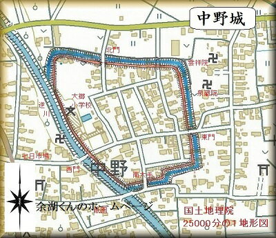 [完成品] 中野城（山形市中野484）日本の城　お城のジオラマ模型　プラモデル　城郭模型 山形の城 ★★サイズ　コレクションケース244×244×261mm ★参考画像は「余湖くんのホームページ」よりの縄張り図ですが、ケース内で作れる範囲で...
