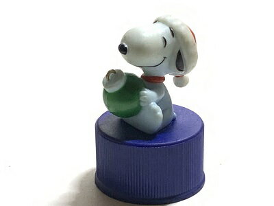 [中古]ペプシ　ボトルキャップ　フィギュア　27　スヌーピー　かわいい ★ ペプシ　ボトルキャップ　フィギュア★中古品に付き汚れ等がある場合がありますので、ペットボトル飲料に使う場合は必ず洗浄してください。フィギュアとしての飾るコレクション...
