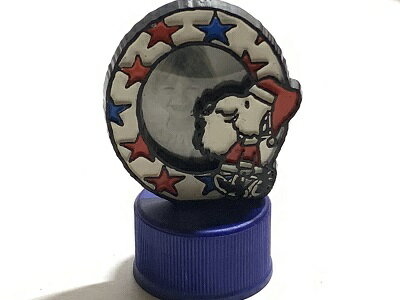 [中古]ペプシ　ボトルキャップ　フィギュア　37　スヌーピー　かわいい ★ ペプシ　ボトルキャップ　フィギュア★中古品に付き汚れ等がある場合がありますので、ペットボトル飲料に使う場合は必ず洗浄してください。フィギュアとしての飾るコレクション...