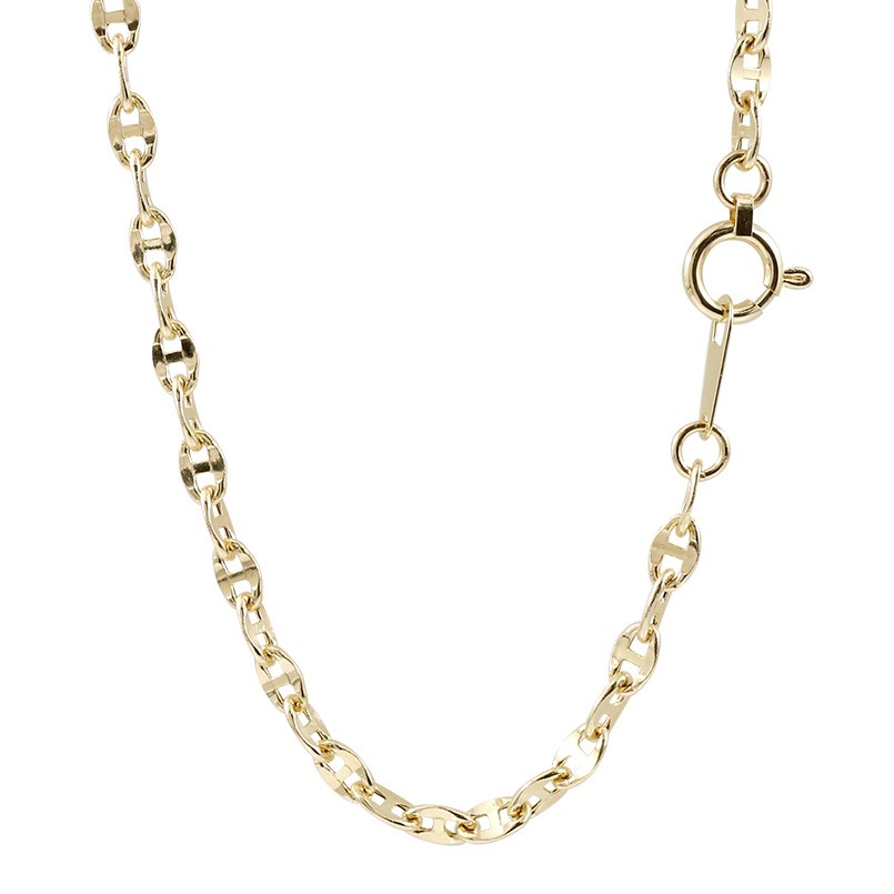 最短発送商品はこちらから♪お勧めポイント いつもの印象とは違ったデザインチェーンを身に着けてみませんか？幅のある鎖ですが中空加工の為、軽くて使いやすいデザインチェーン通常のネックレスの長さ50cmの販売です。 ※ご注意中空構造のチェーンは繊...